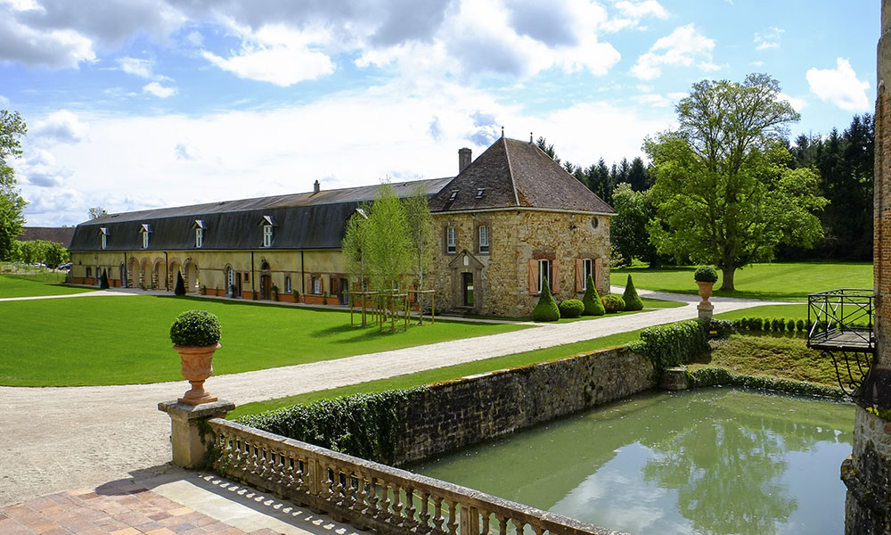 Un castillo espectacularmente restaurado por Juan Pablo Molyneux ...